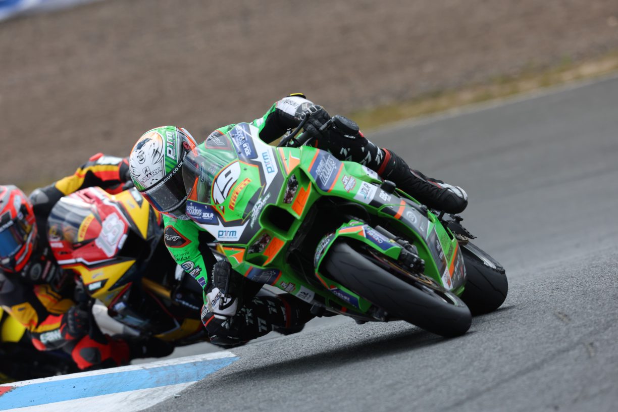 Cheshire Mouldings Round 4 - Knockhill - Race Report | Cheshire Mouldings